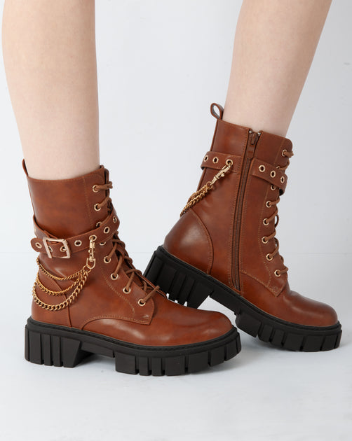 Chain Accent Boots - Camel – BREE Official