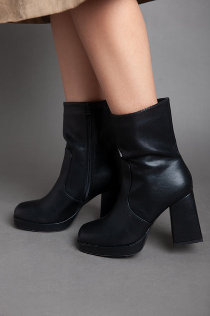 Squared Heeled Half Boot - Black – BREE Official